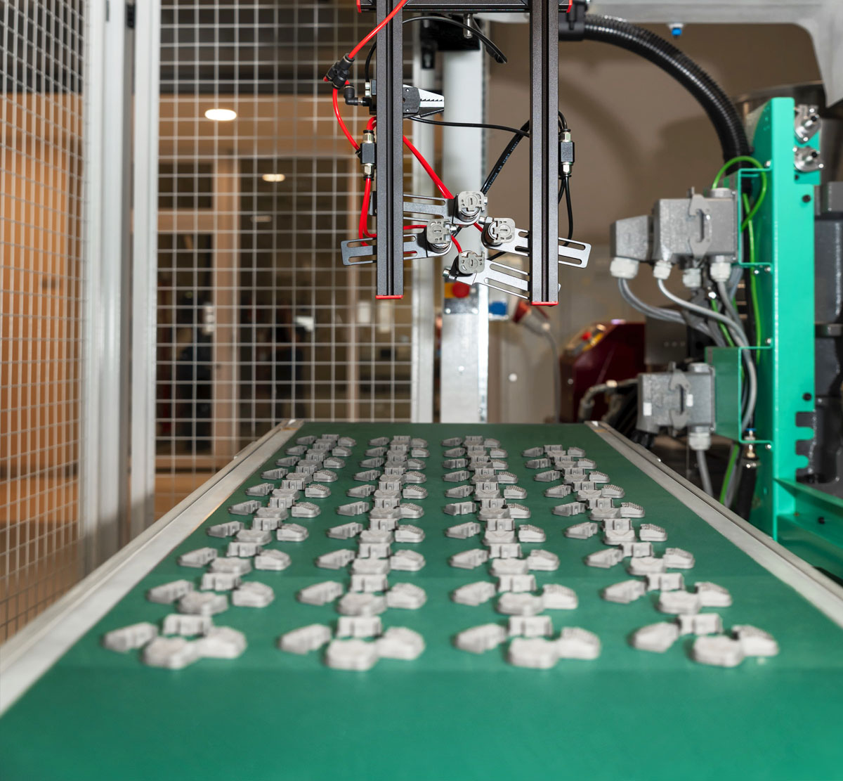 Metal Injection Molding | Investment Casting, Ünimetal